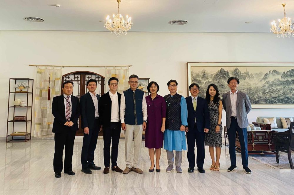Ambassador Chang hosts a luncheon with Hyundai GPO Delegation (Apr 5 ...