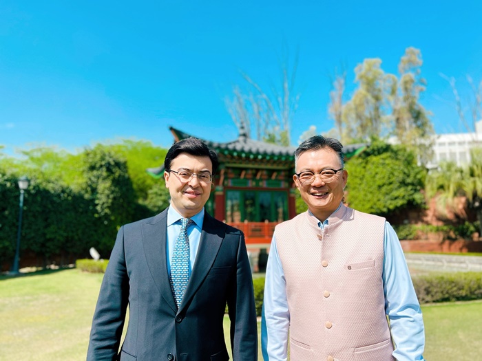 Ambassador Chang greets Uzbekistan Ambassador-designate Mr. Sardor ...