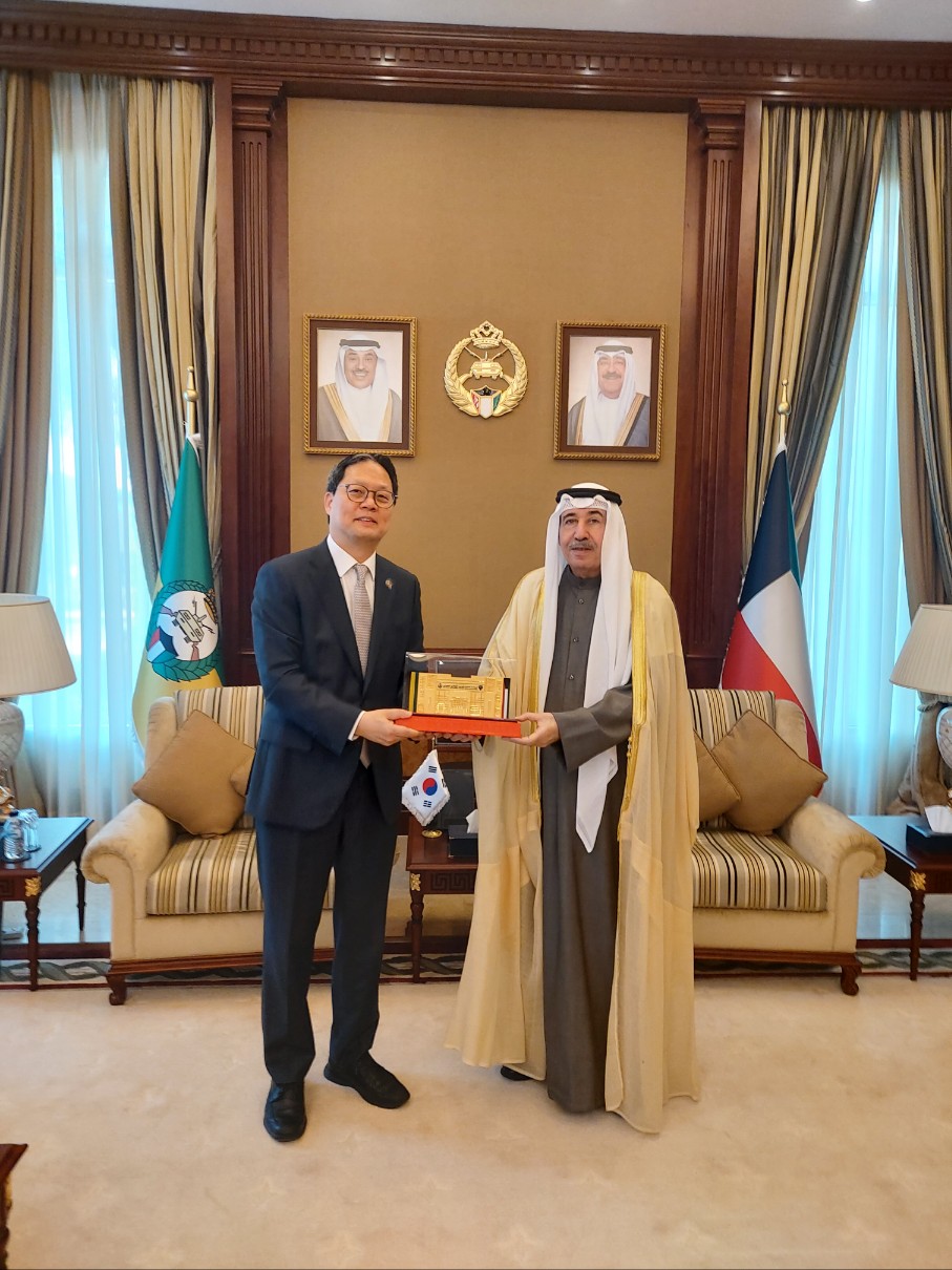 박종석 주쿠웨이트대사, Mubarak Al-Humoud Al-Jaber Al-Sabah 국가수비대 사령관 면담 상세보기|대사관 ...