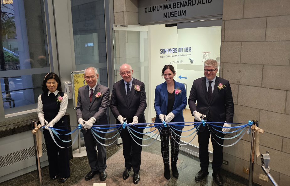 ICAO 80주년 기념 특별전시회 오프닝(10.1) 개최 상세보기|공관 활동 | 주몬트리올 대한민국 총영사관 겸 주국제민간항공기구대표부