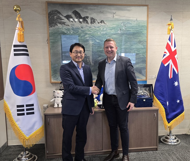 Meeting with Mr Brad Rowswell MP 상세보기|Activities of the Consulate ...
